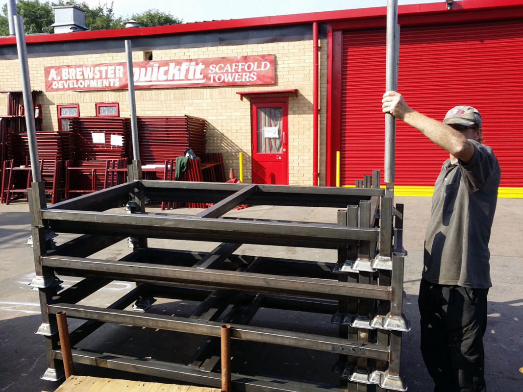 Heavy Duty Stackable Steel Stillage 1040mm wide, 1900mm long, 1050mm ...