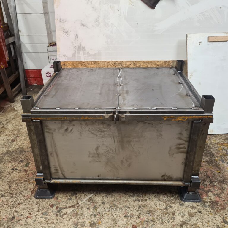 3M Steel Stillage, Extra Height, metal post pallet, stackable, heavy ...