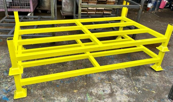 Extra Heavy Duty 1920mm Ext x 1.3M Ext x 1m Internal Height - Quickfit ...